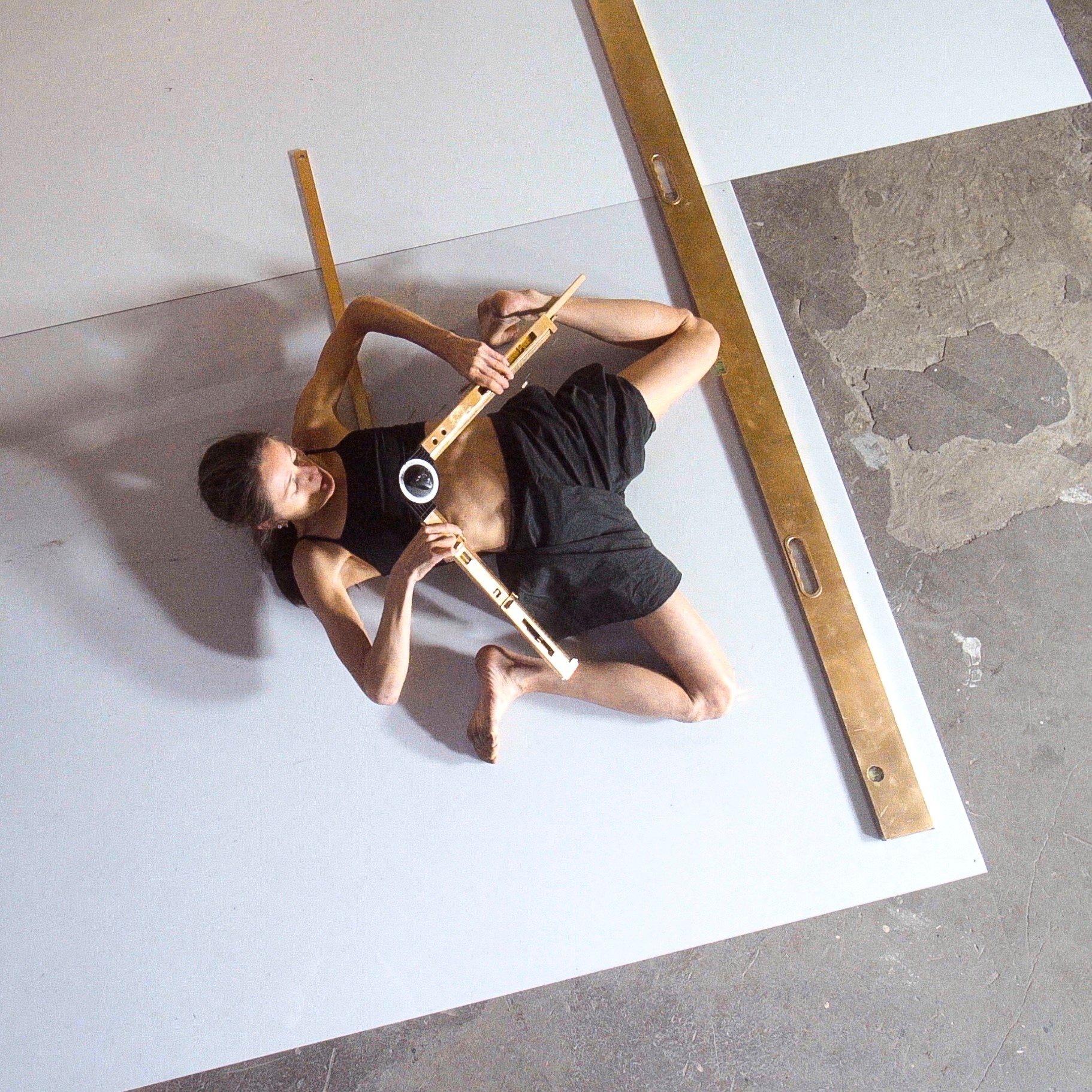 « Le Culte du Freeze » de Arnaud Deprez/Cie Allongé et « S.T.U.C.K » de Mounia Nasangar sont au ...