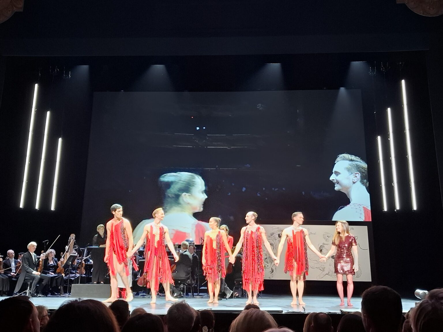 Opéra Garnier : le gala chic et choc du contre-ténor Anthony Roth ...